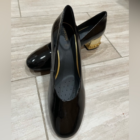 Geox | Shoes | Geox Chloo Patent Leather With Gold Heels Size New ...